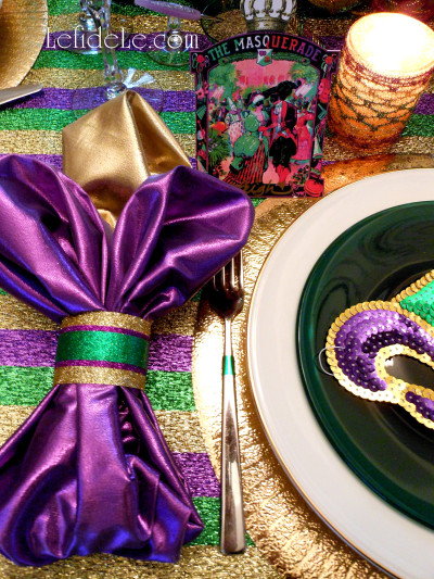 Mardi Gras Masquerade Themed “Fat Tuesday” Dinner Party Tablescape ...