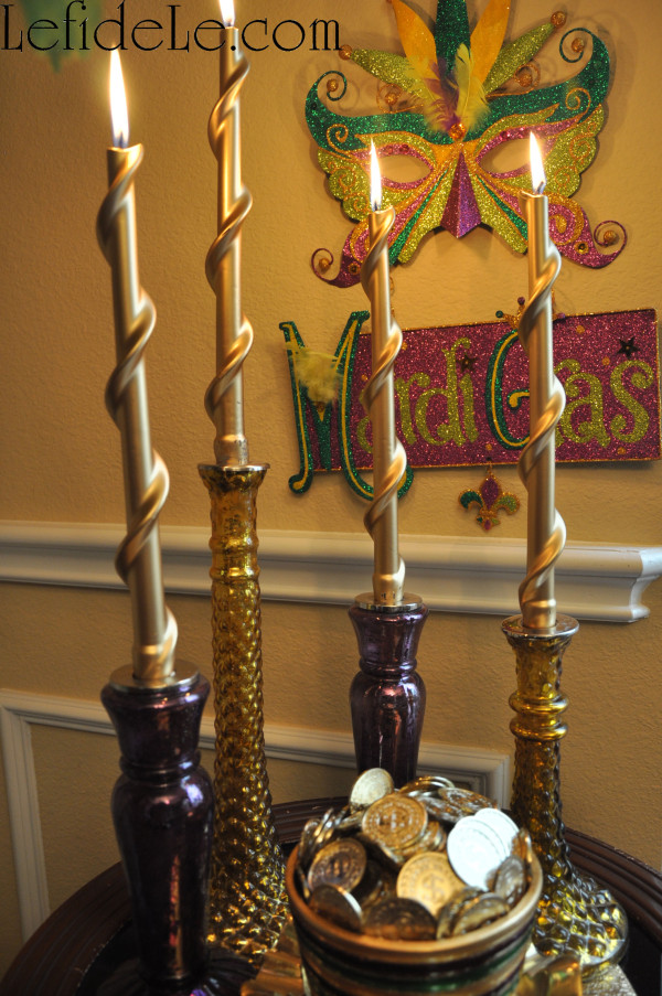 Mardi Gras Masquerade Themed “Fat Tuesday” Dinner Party Tablescape ...